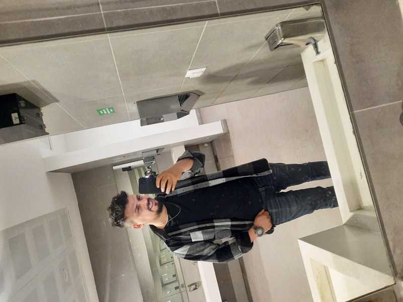 Ben emre İstanbul dan maddi destek karşılığında görüşebilirim - Serisayfa